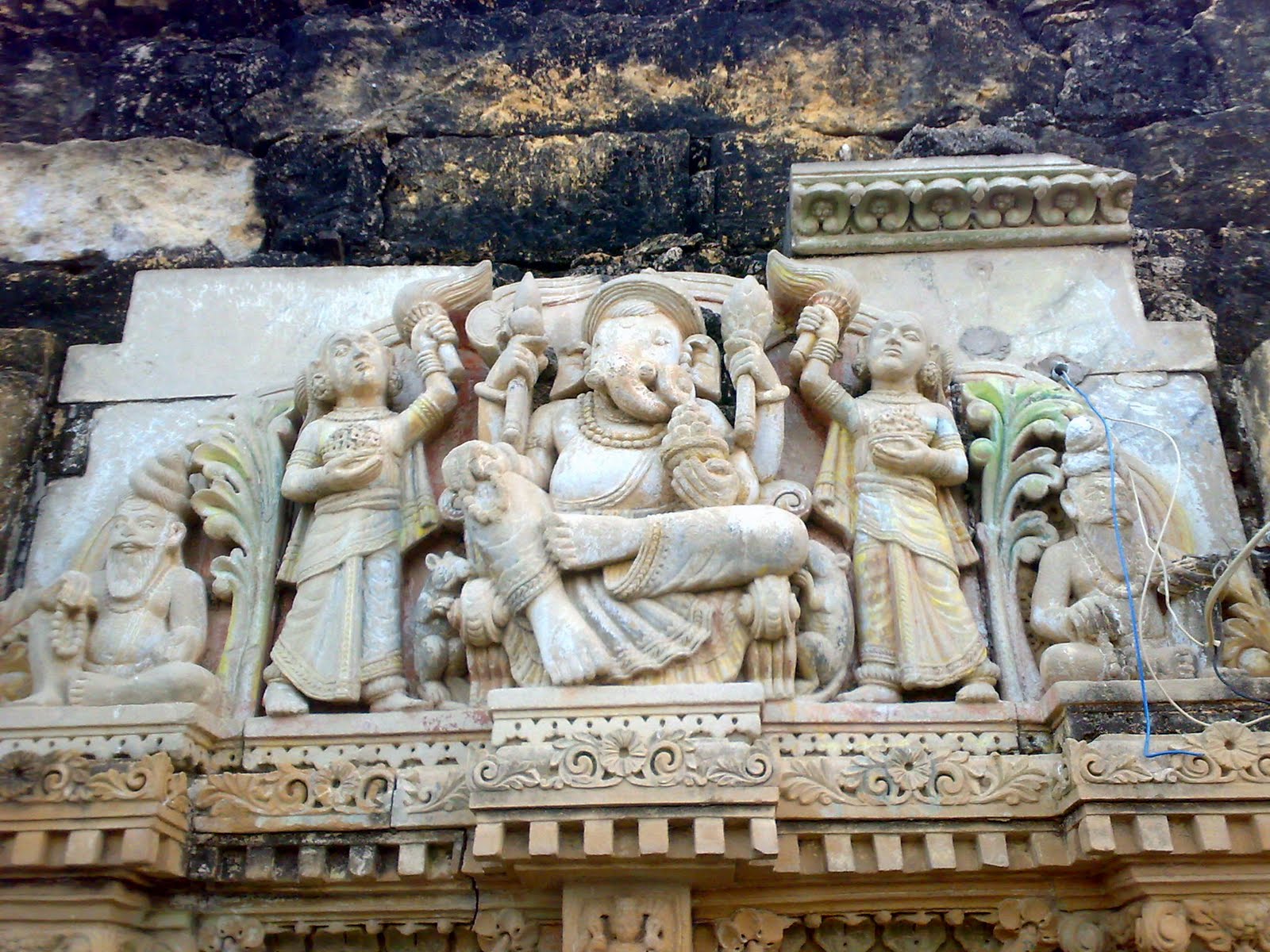 kothara: શિલ્પ-સ્થાપત્ય અને અબડાસા..