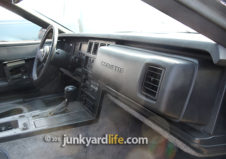 Junkyard Life: Classic Cars, Muscle Cars, Barn finds, Hot rods and part ...