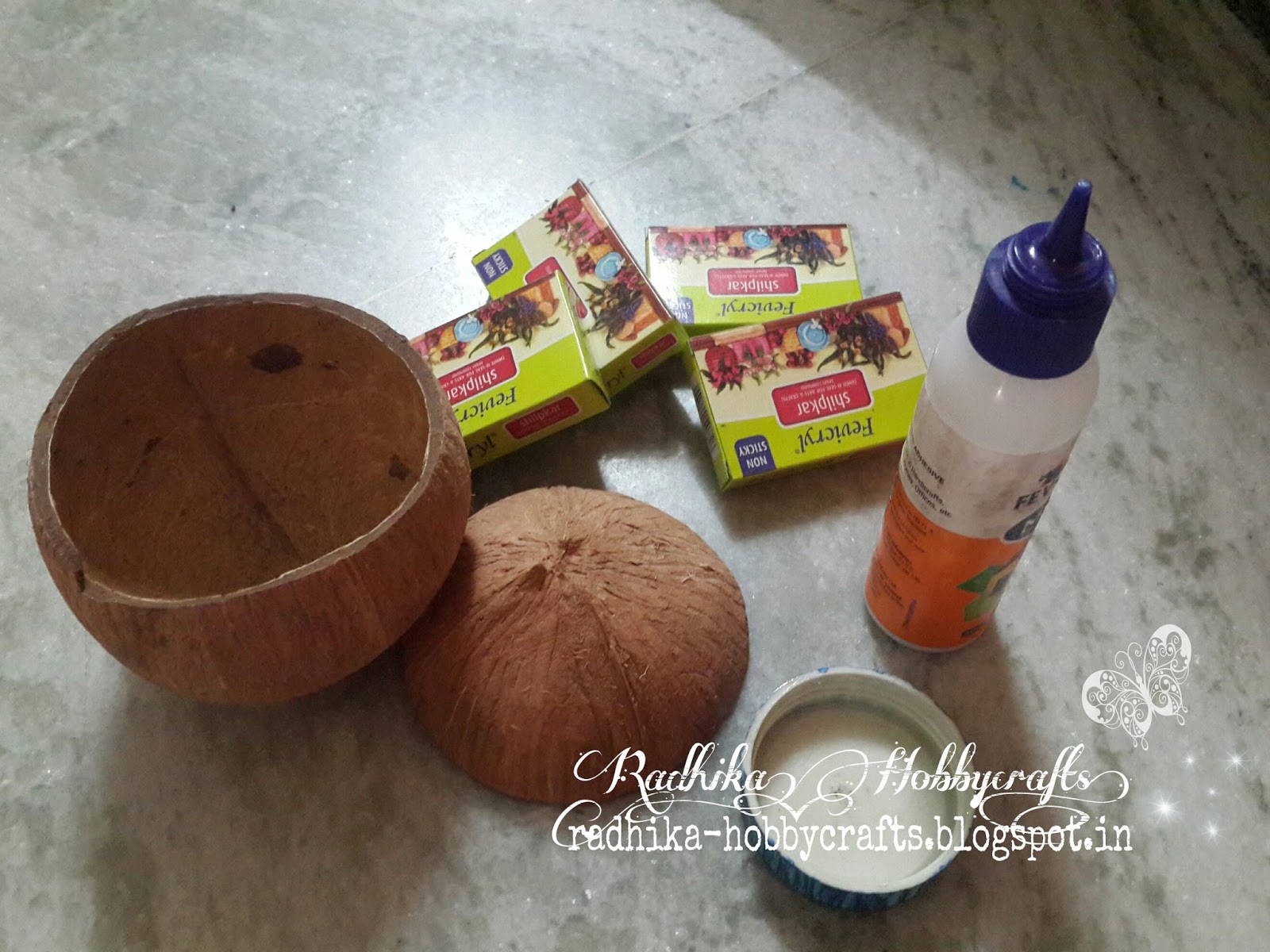 Hobby Crafts :): Coconut shell box