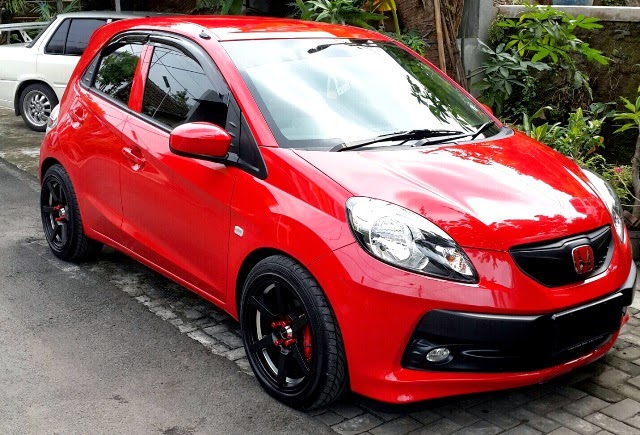 Inspirasi 49+ Modif Mobil Brio Warna Merah