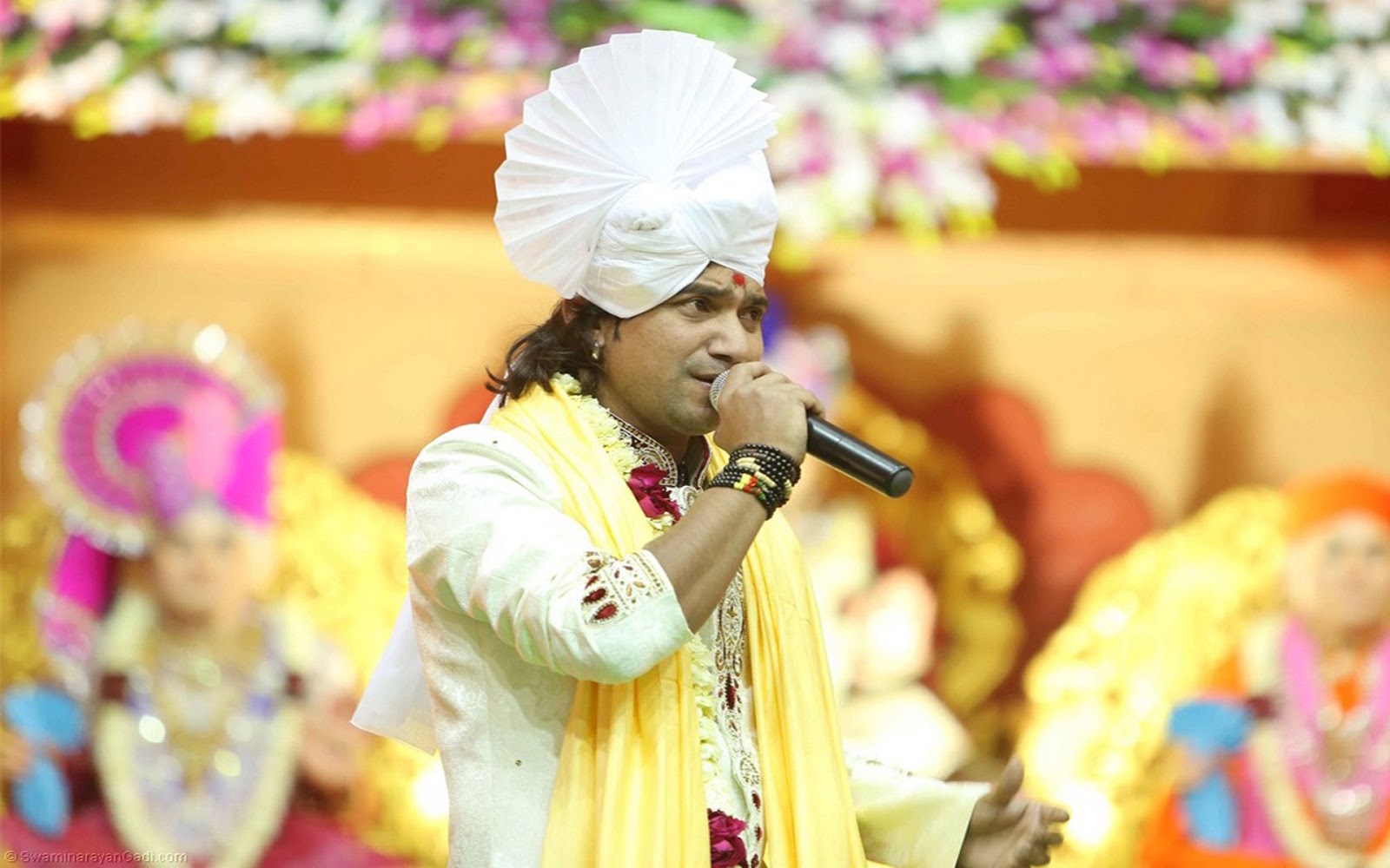 Bollywood Celebrities Actress & Actors Biography and photos: Vikram ...