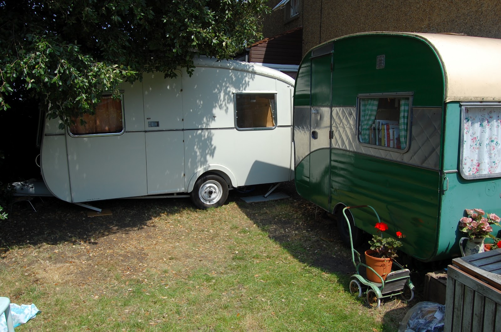 Share your Vintage Caravan Makeover [ happy loves rosie ]