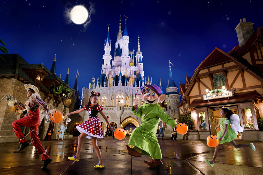 By Bia Benedetti: Halloween da Disney!