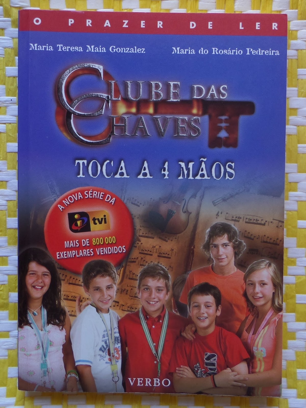 O CLUBE DAS CHAVES Toca a 4 mãos