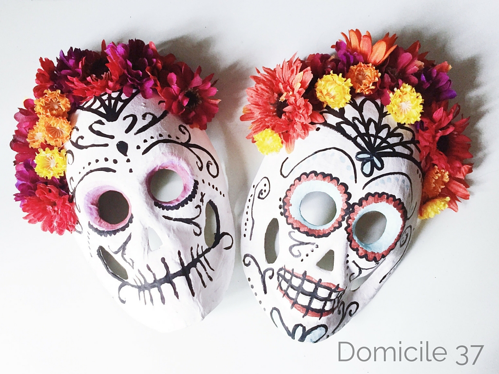 DIY Painted Sugar Skull Mask | Day of the Dead Craft Idea