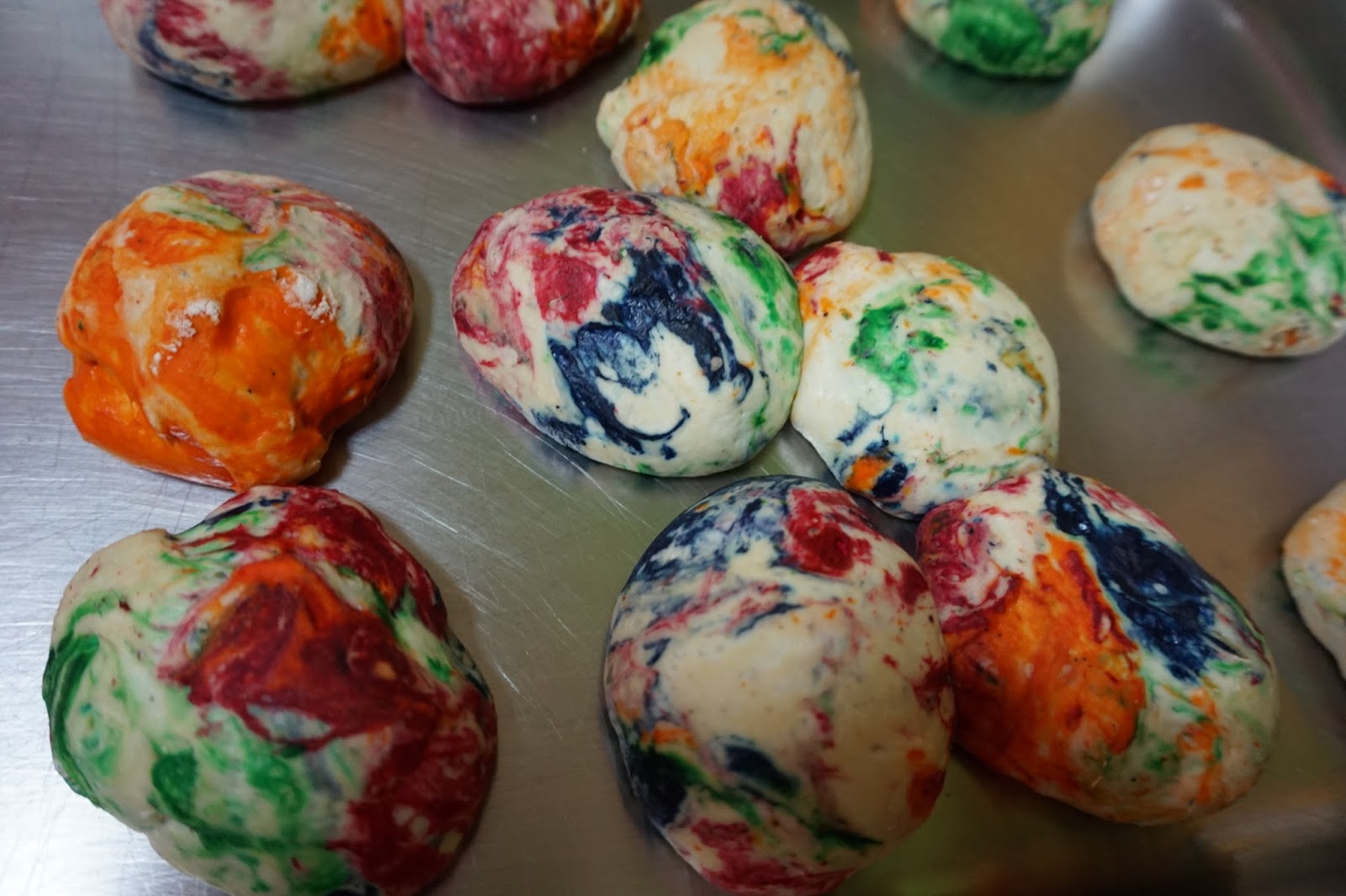 ESCUELA INFANTIL CUENTACUENTOS.: ¡Pan de Colores!
