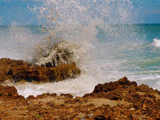 Ombak Laut Sumber Tenaga Elektrik Baharu Pada 2019
