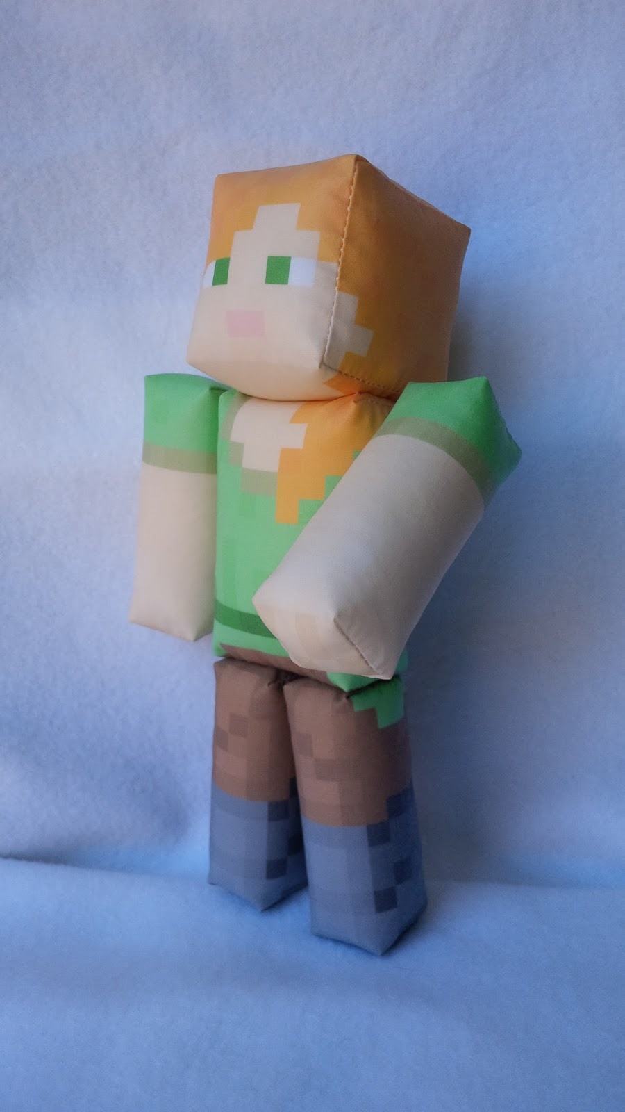 CraftingNerdy: Minecraft inspired Steve and Alex plush toys