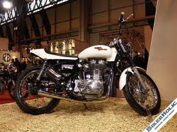 Auto Review: royal enfield fury