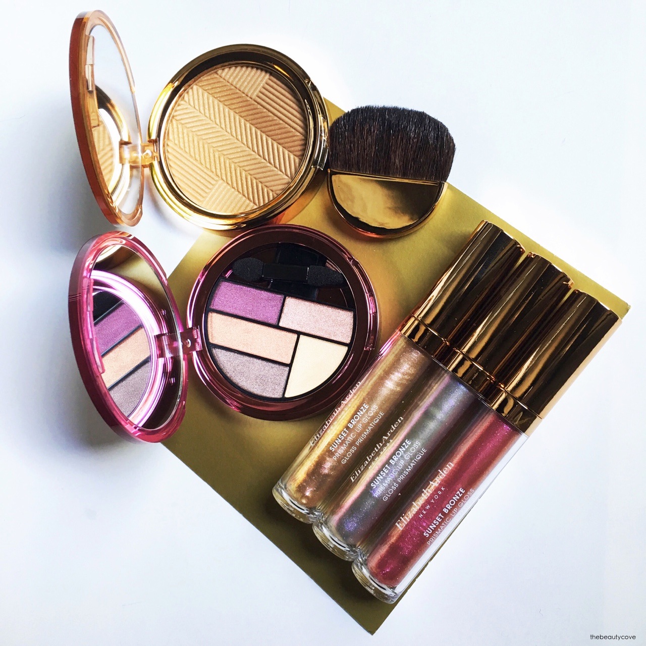 The Beauty Cove: PRIMAVERA ESTATE 2016 • ELIZABETH ARDEN Makeup ...