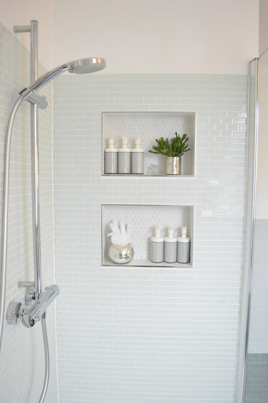 Dusch Ablage Nischen – Finale – heim-elich