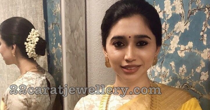 Aarthi Ravi Preeta Vijaykumar Jewellery - Jewellery Designs