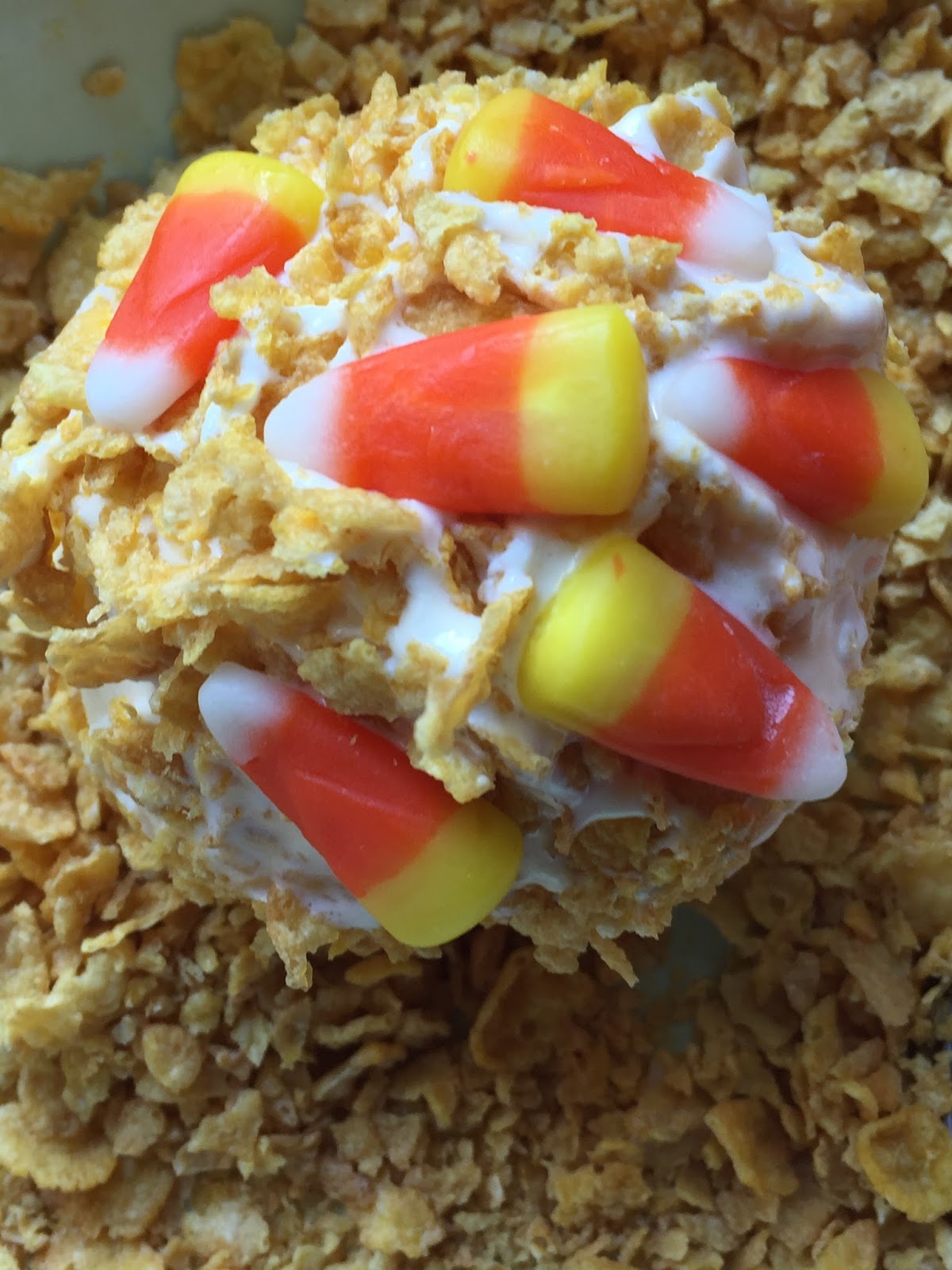 Mini Monets and Mommies: Candy Corn Fried Ice Cream Halloween Dessert