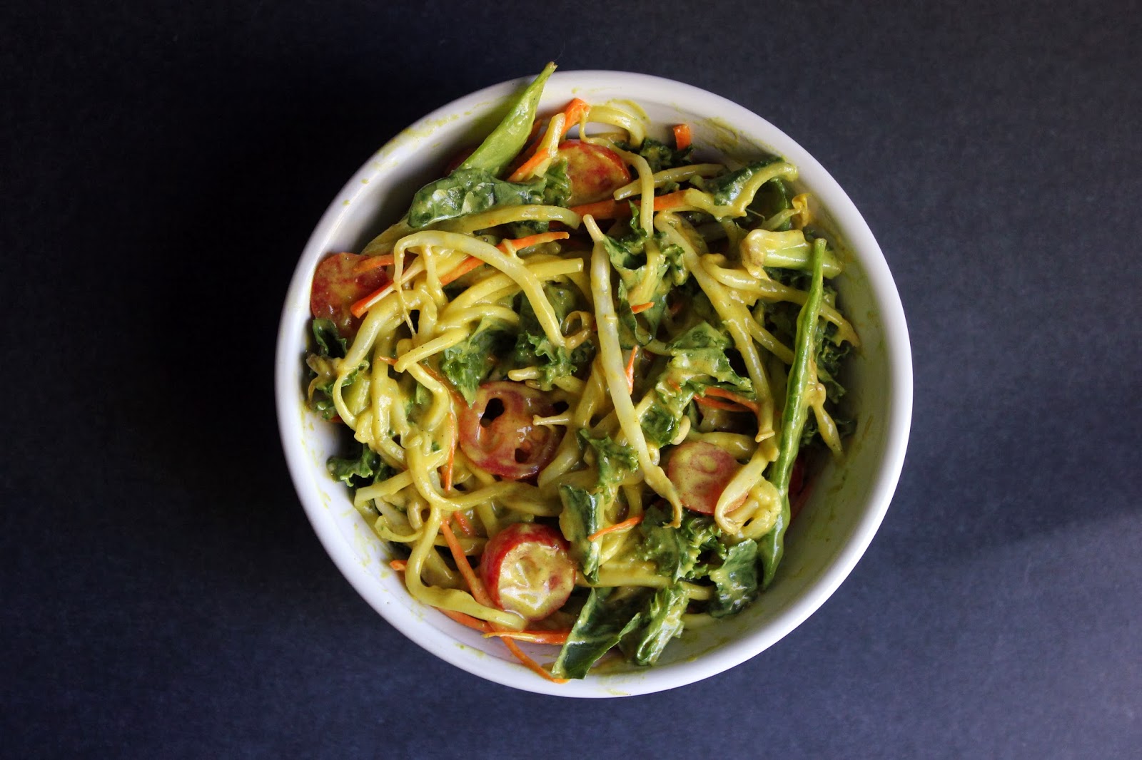 Raw Curry Noodle Bowl