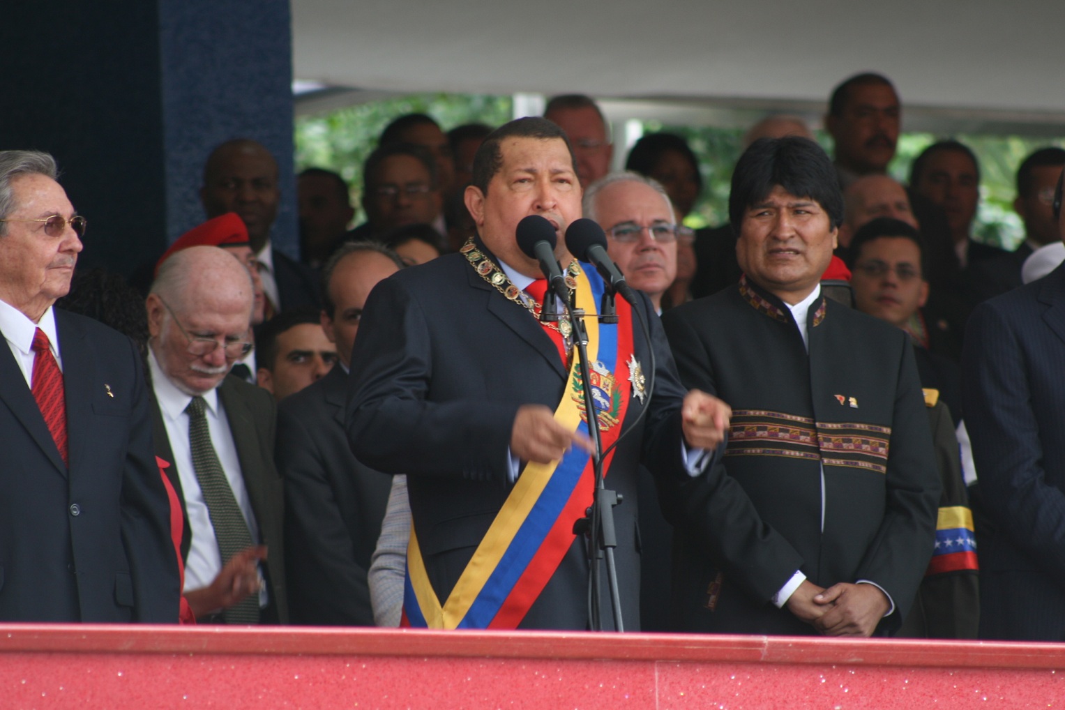 @ANBOLIVIA: BIOGRAFÍA DE HUGO CHÁVEZ