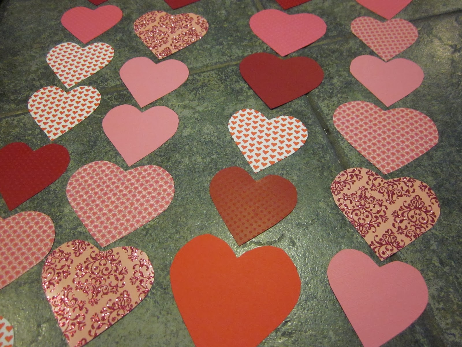 Queen B Creates: Hearts On A String