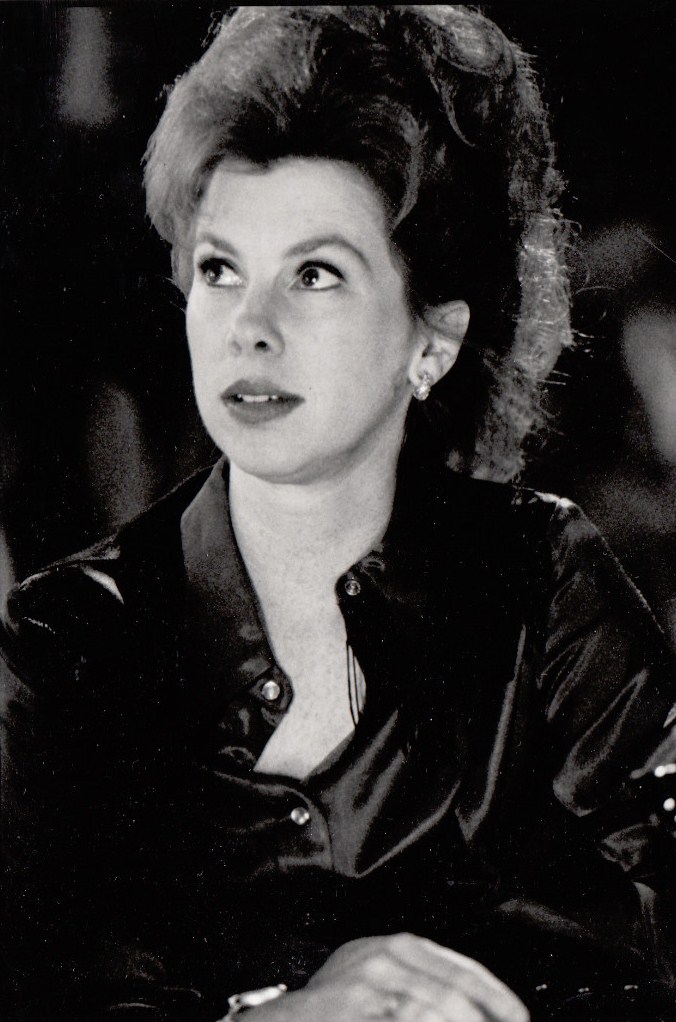 Favorite Hunks & Other Things: Women I Love: Siobhan Fallon