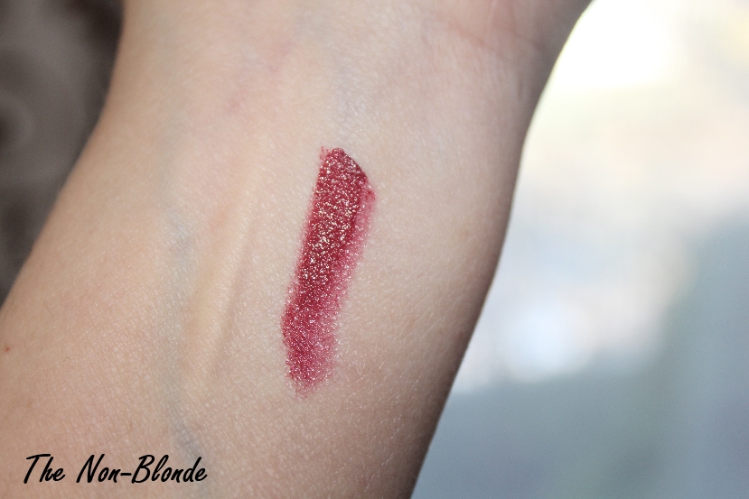 Shiseido Perfect Rouge Lipstick Salon RD305 | The Non-Blonde