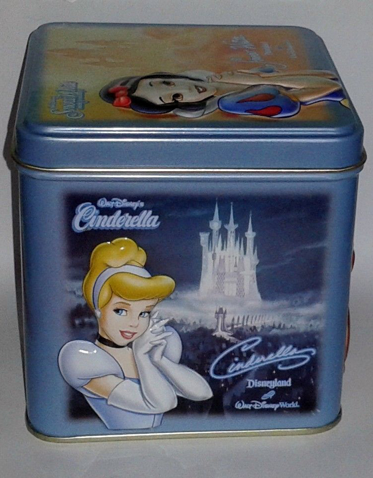 Filmic Light - Snow White Archive: Disney Princess Theme Park Square Tin