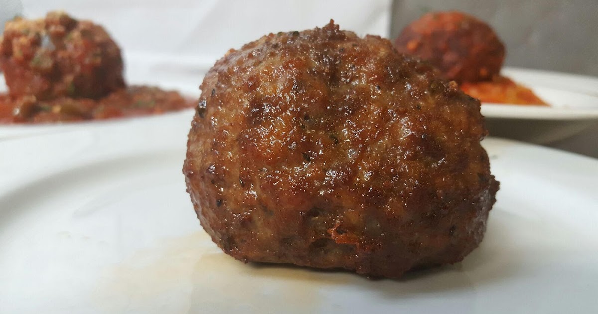 CAPO'S RESTAURANT: HAPPY NATIONAL MEATBALL DAY!