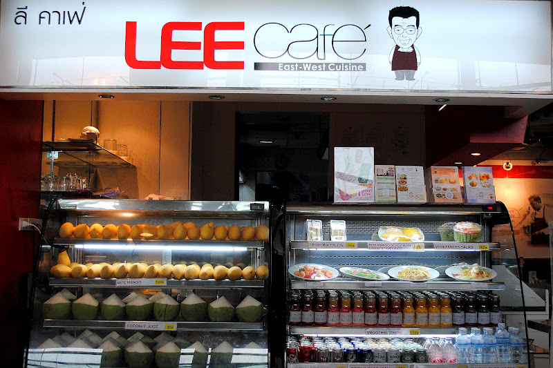 A Coffeeholic's Travel Tale: Bangkok 2012: Lee Cafe @ Suvarnabhumi ...