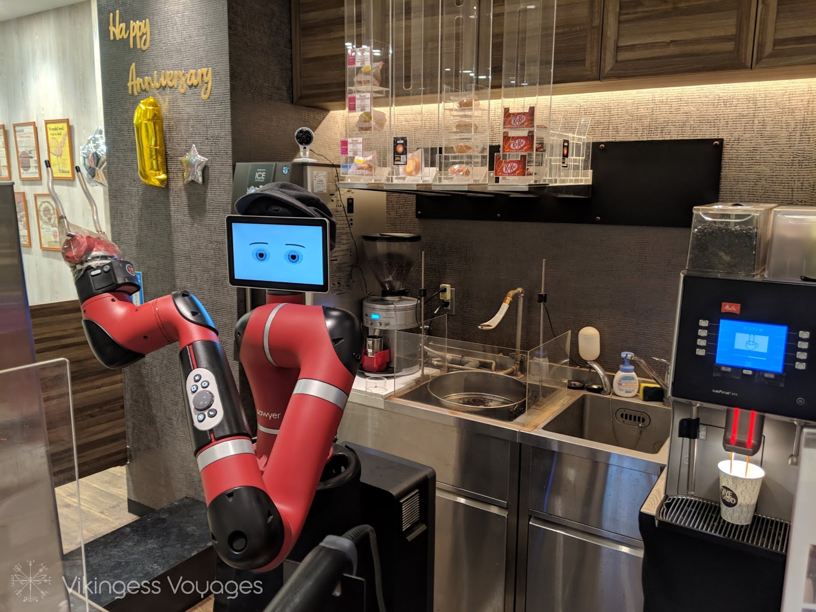 All you need to know about the Tokyo Robot Cafe "Henn na Cafe ...