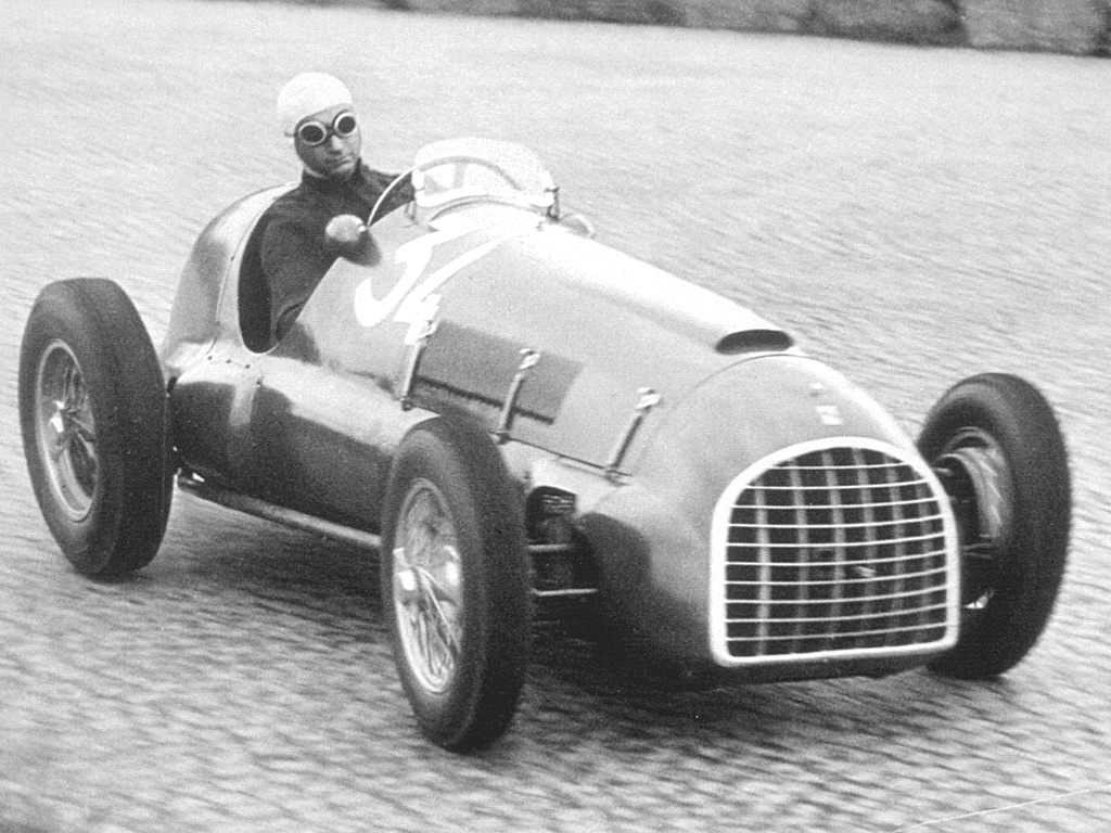 Idolos del automobilismo mundial: Juan Manuel Fangio, quíntuple campeón ...