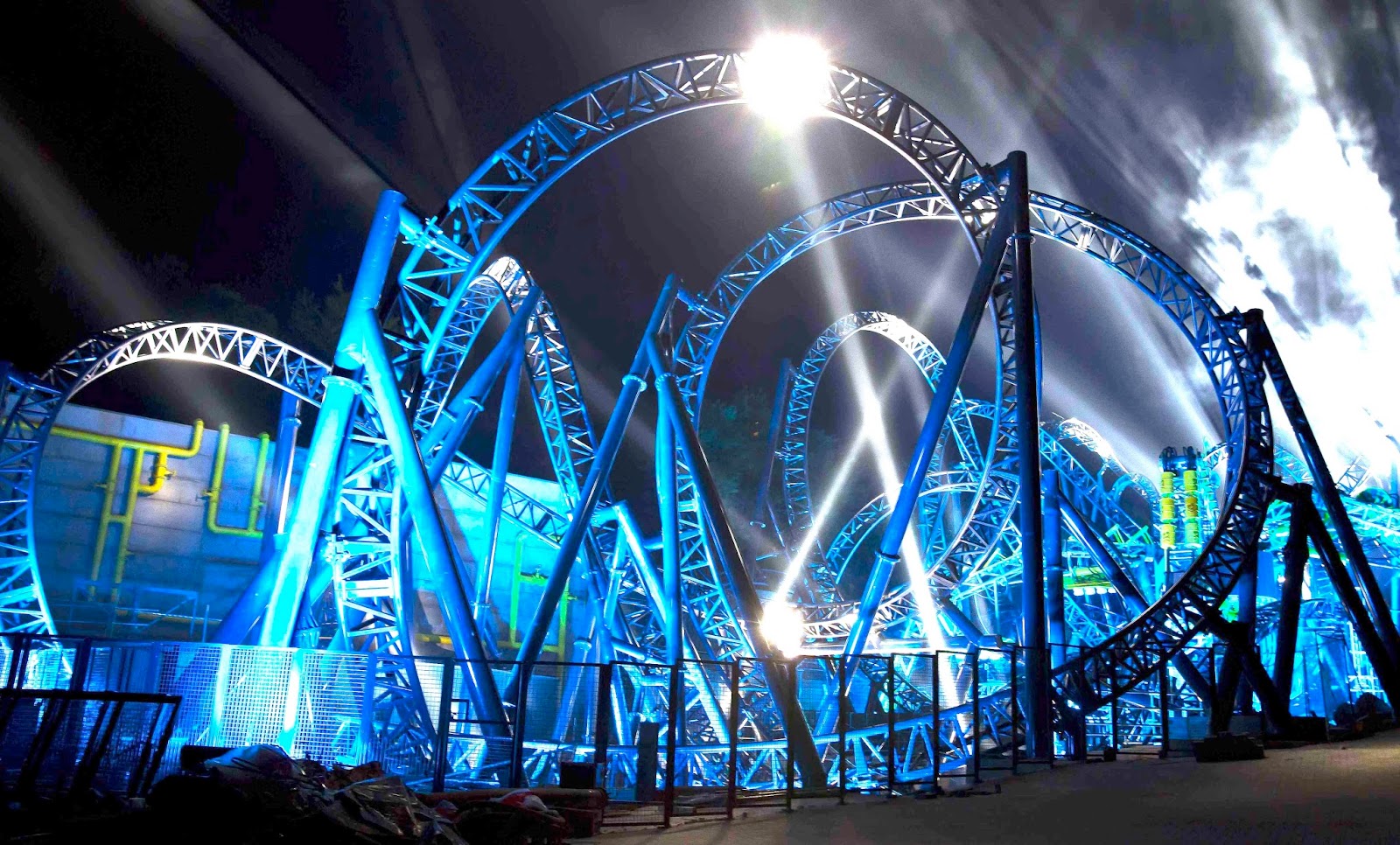 Irish Car+Travel Magazine: Irish Ferries and Alton Towers