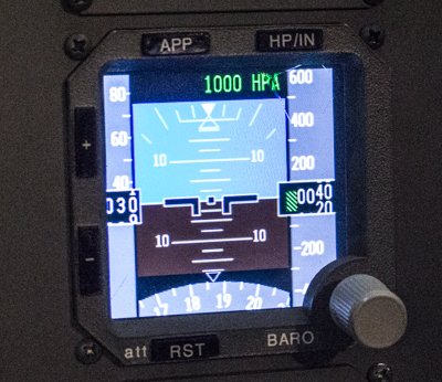 Boeing 737.800 simulator: Low cost, fully functional ISFD
