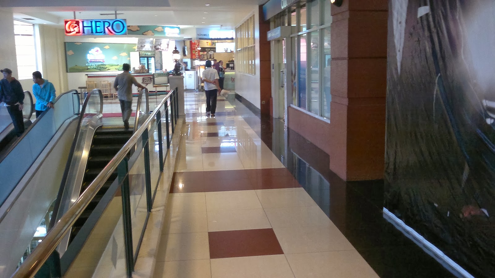 RENDY'S BLOG: INSIDE THE MALL: Puri Indah Mall - The First Mall to Have ...