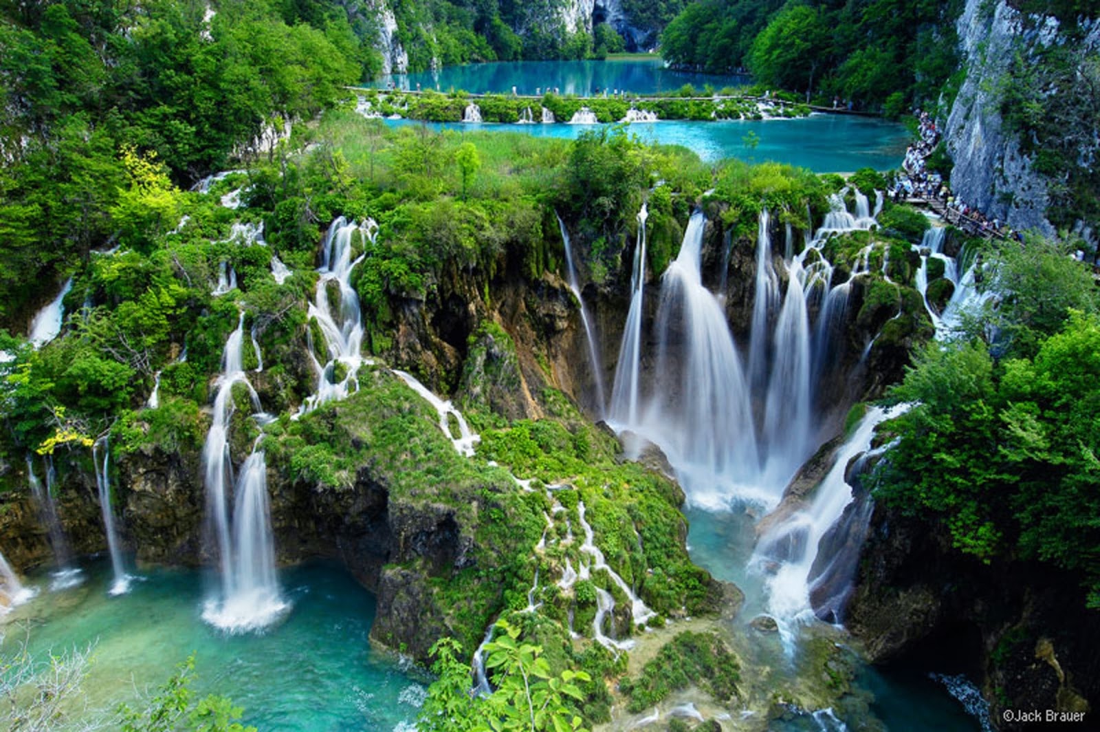 PARQUE NACIONAL DE LAGOS DE PLITVICE EN CROACIA ~ Naturaleza