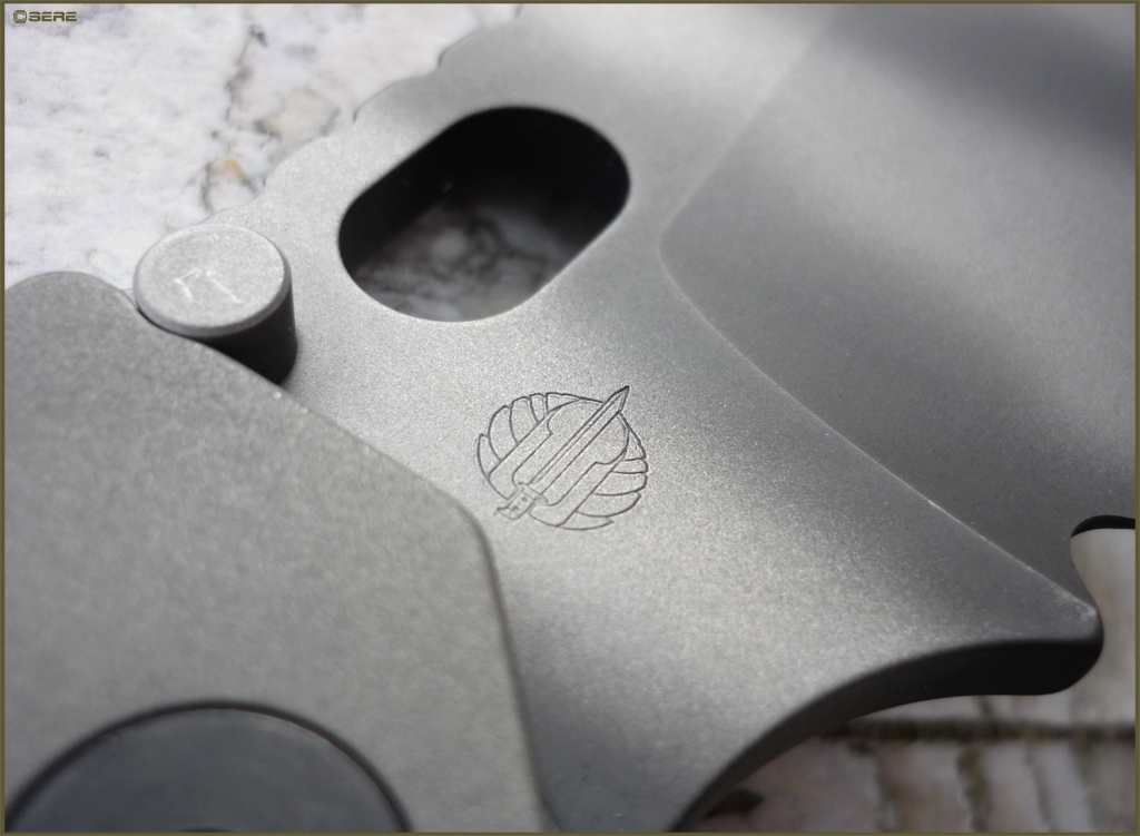 SERE - KNIVES & PHOTOGRAPHY: GB : Frame Lock