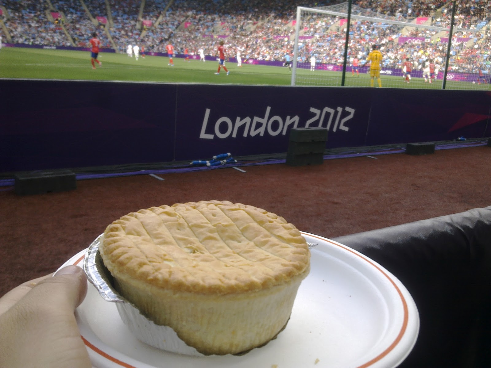 Pierate - Pie Reviews: Olympic Pie: Football at London 2012