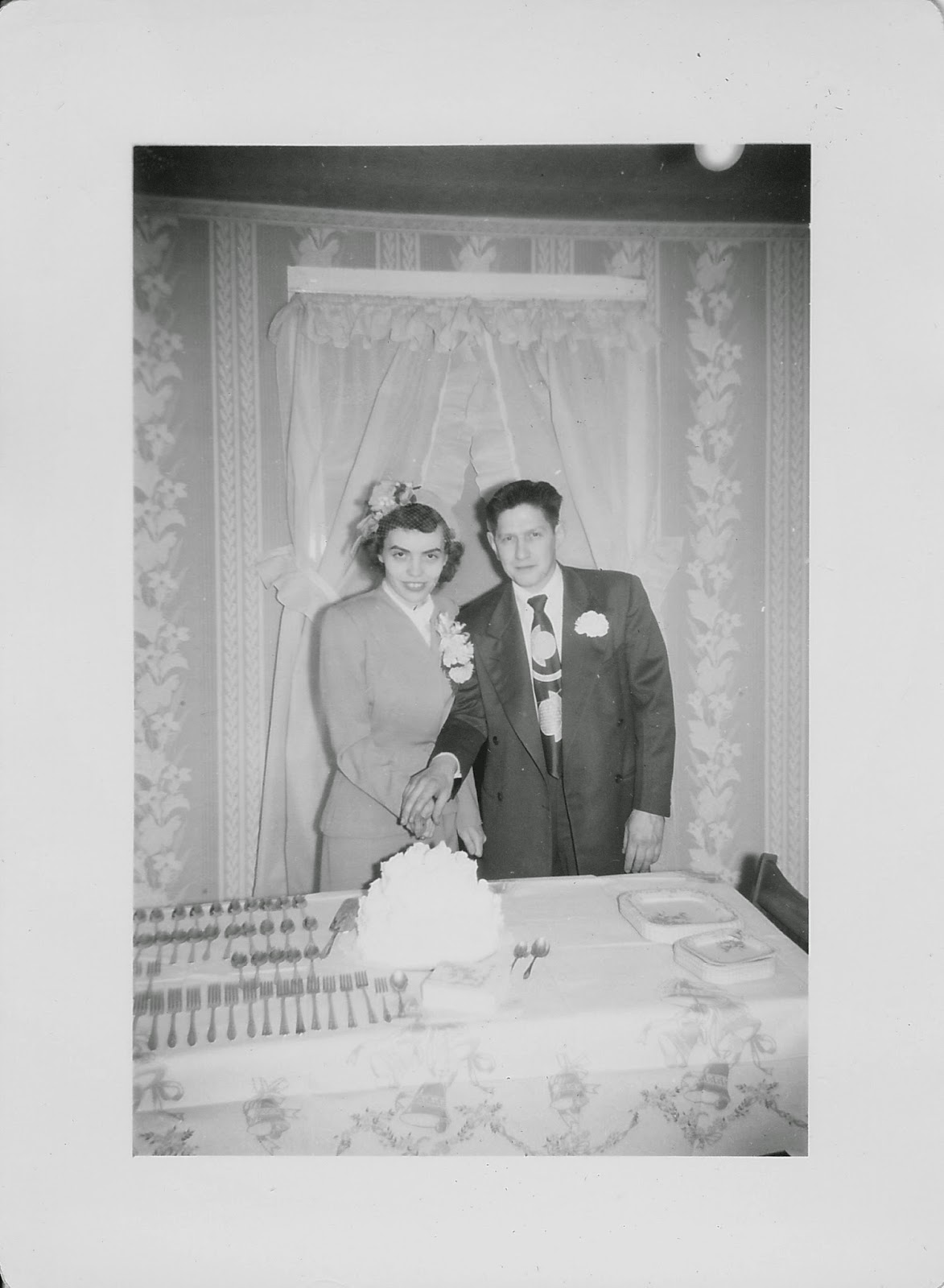 What's My Lineage? Confessions of a Lineage Group Junkie: Sentimental ...