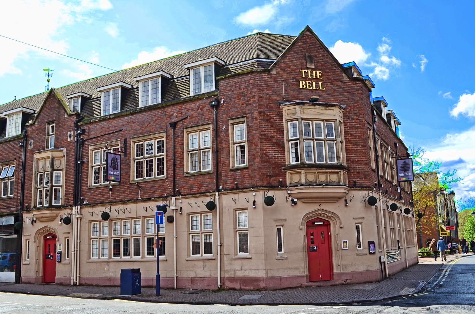 Pubs: Then & Now: #144 The Bell, Stourbridge, Worcestershire : 1996 to 2013