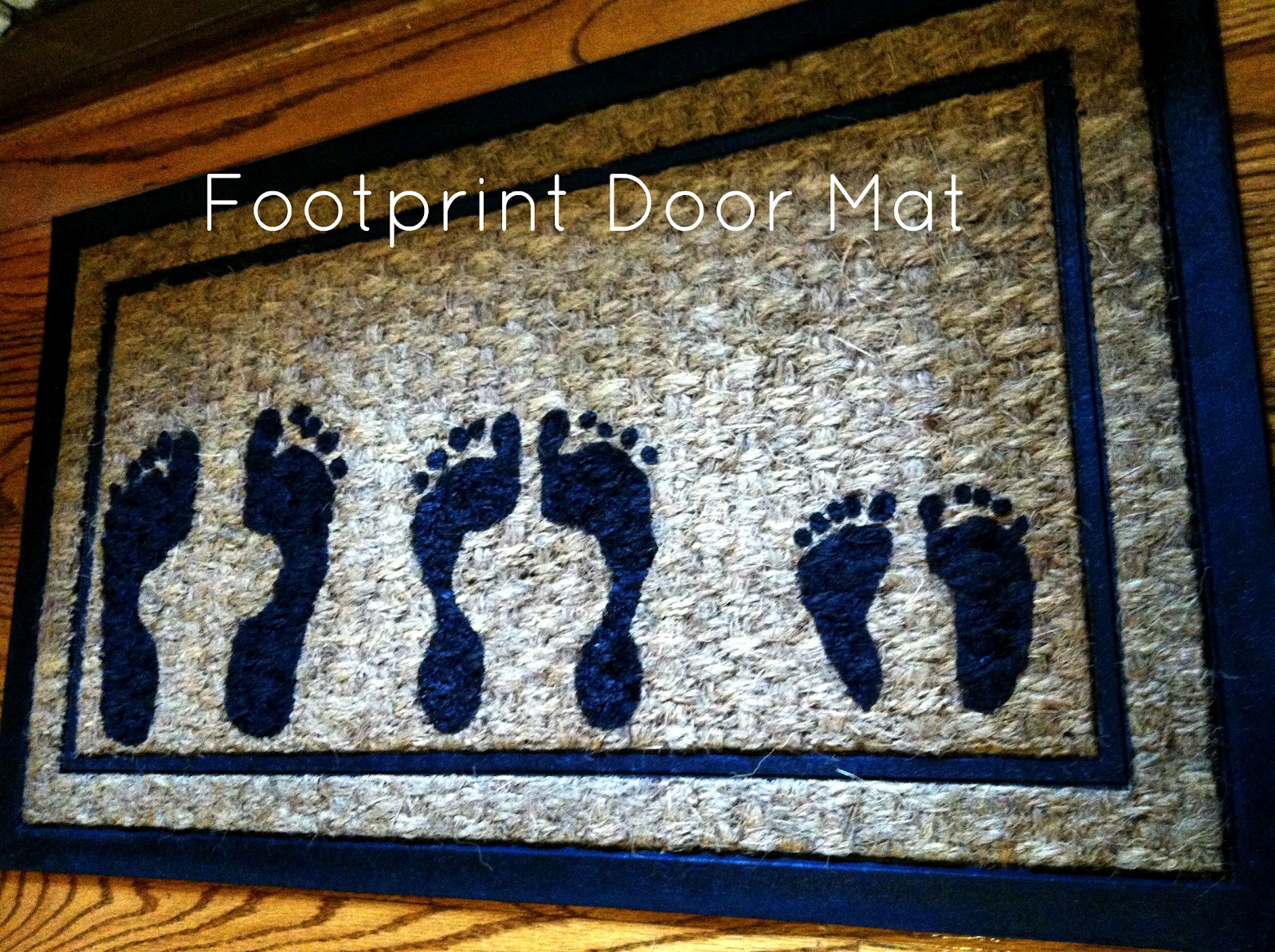 Pocketful Of Dreams: Footprint Door Mat How-To