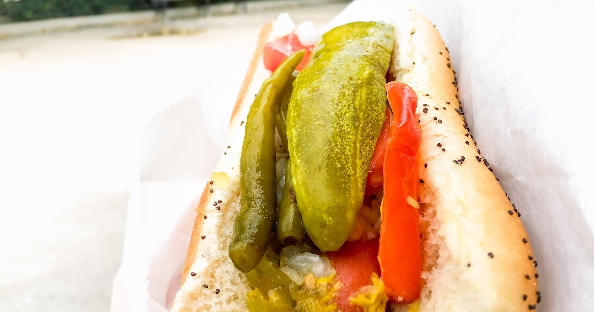 5 Iconic Chicago Foods You Must Try | Travel the World