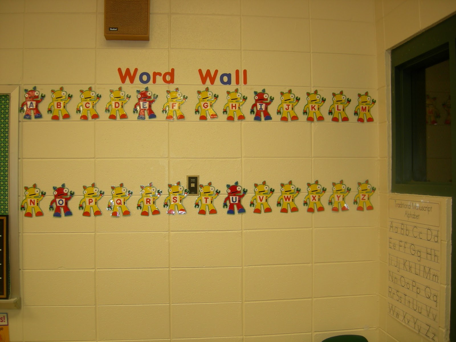 Scrappy Cassie: More Classroom Decorations