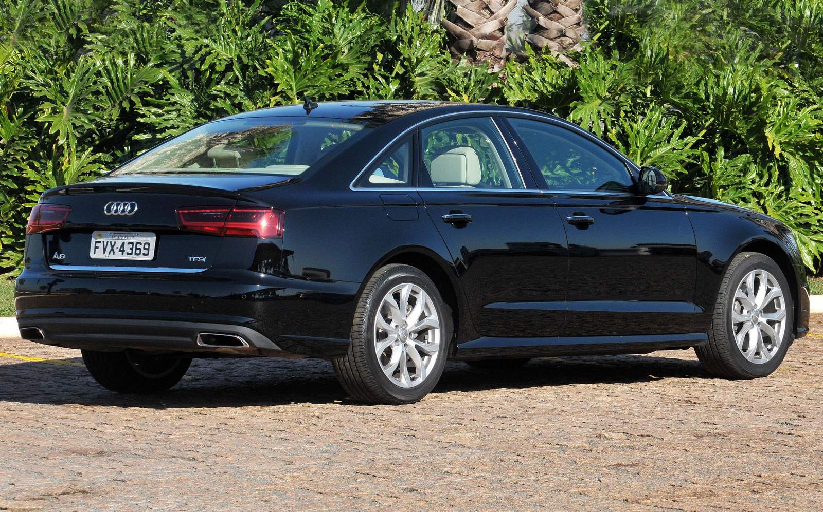 Novo Audi A6 2016 chega ao Brasil: preços e especificações