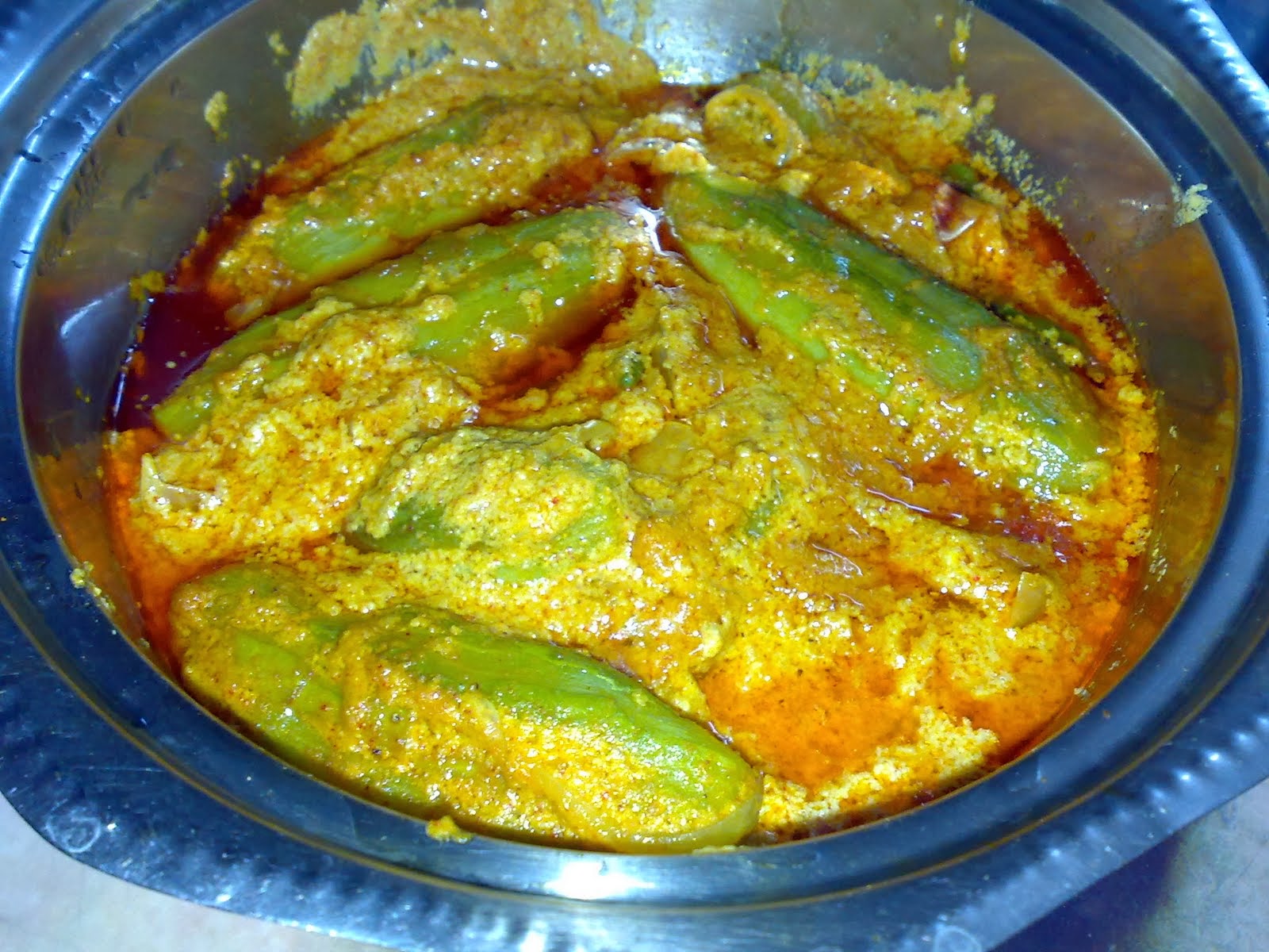 Delicious Bengali Recipes: Potol Posto with a coconut