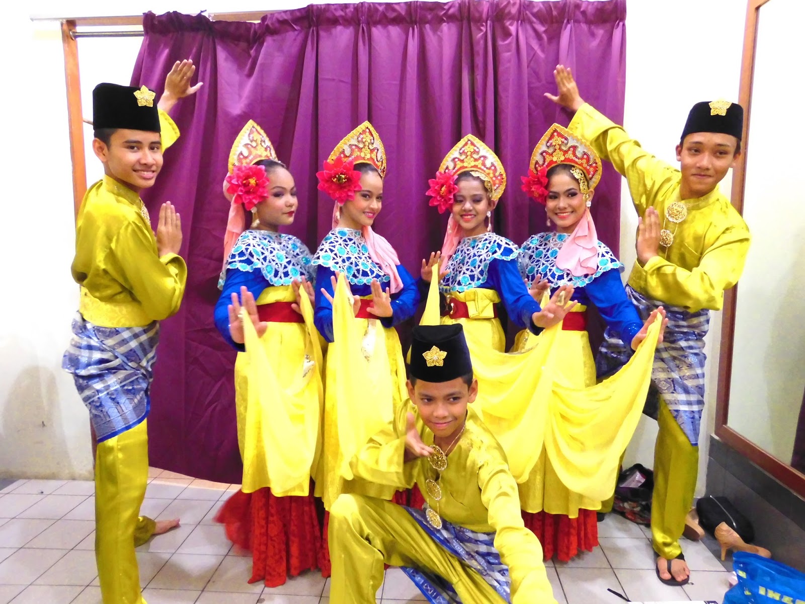 Pakej Perkahwinan, Hari Raya, Live Band Tradisi | Tarian | Singapura ...