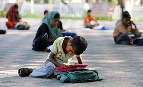 Study Points: Define Illiteracy and Discuss illiteracy in Pakistan and ...