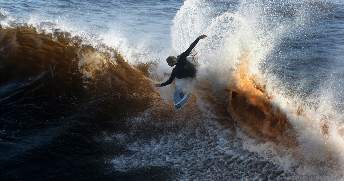 Offshore Winds: Surfing Turns