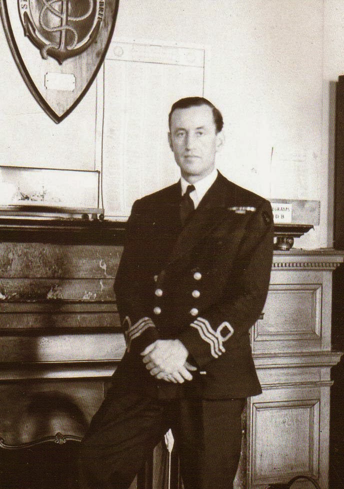 Paul Davis On Crime: The Historical Accuracy of "Fleming: The Man Who ...