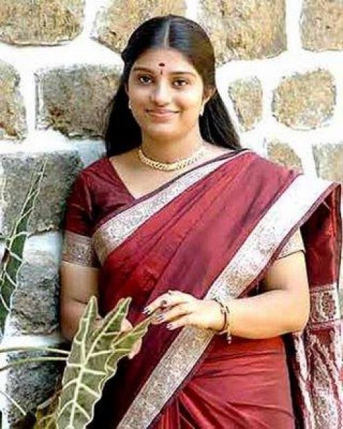 Concubine Heaven: Hot Bhabhi From India| Desi Bhabhi Pics