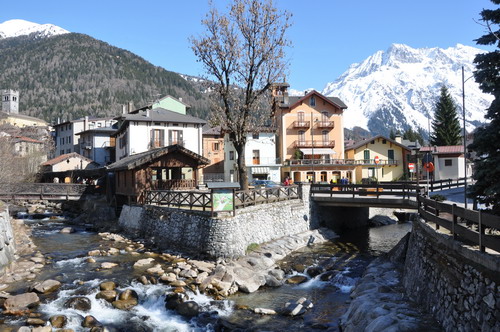 Riflessi: I PASSI DI PONTE DI LEGNO