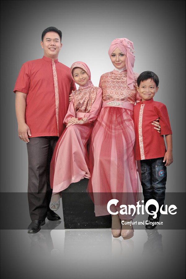 Contoh Model Baju Seragam Keluarga Untuk Pesta Pernikahan 2018