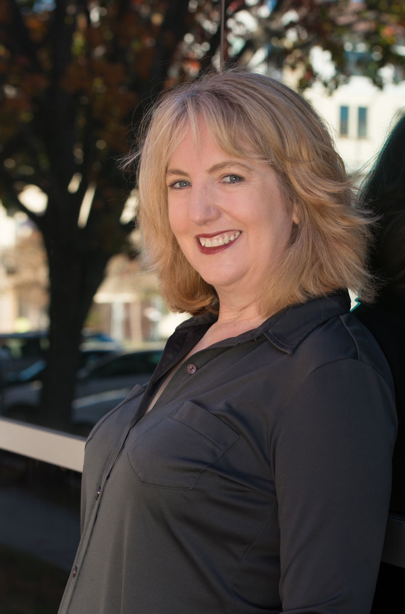 Behind the Wings: May 2018