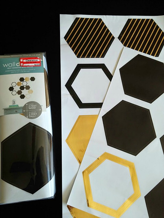 Honeycomb Pattern Table Makeover - DIY Beautify - Creating Beauty at Home