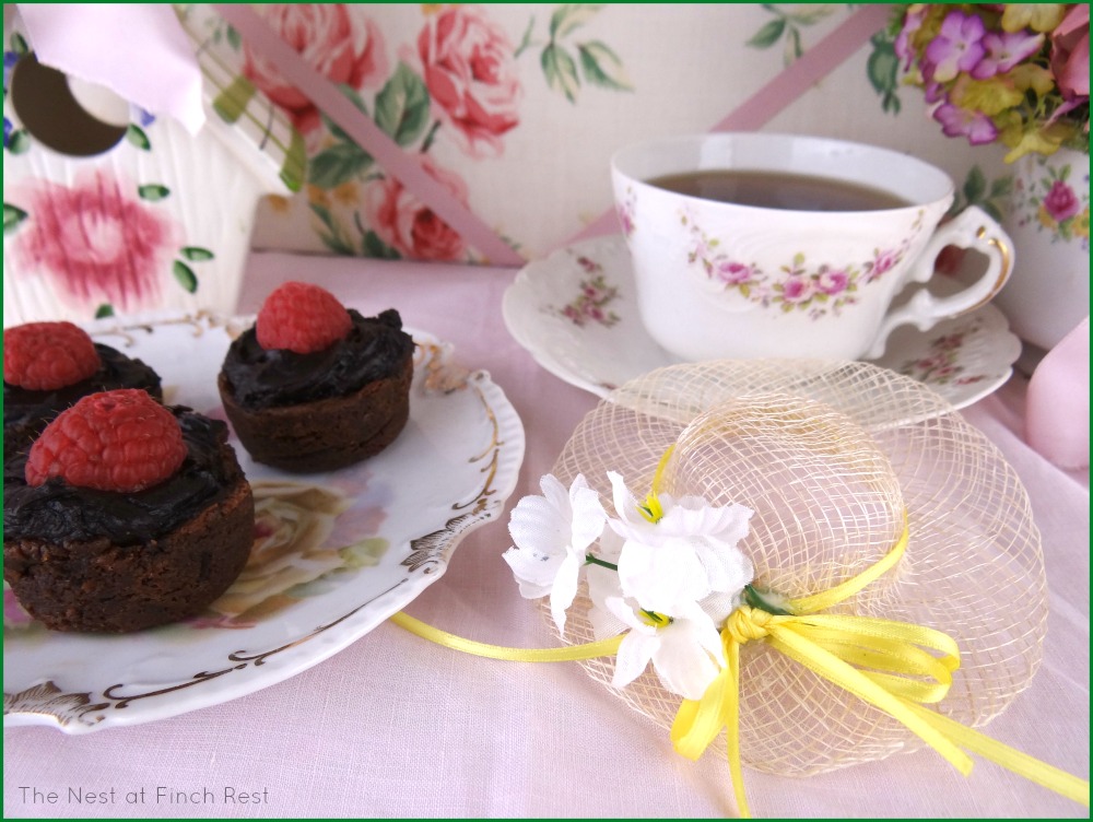 The Nest at Finch Rest: April 2013